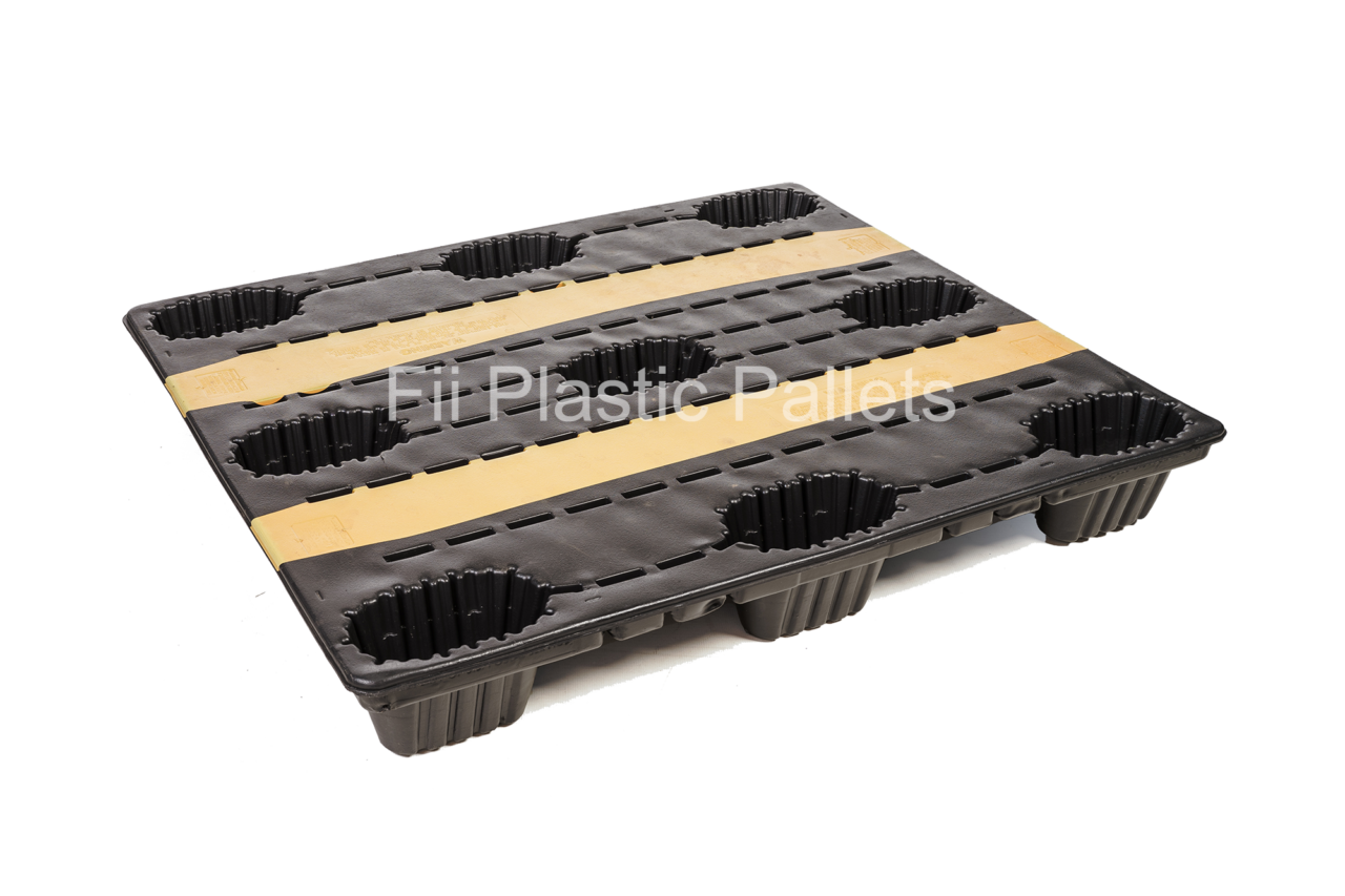 Fii Pre-Owned Plastic Pallets | Reusable | Cost Effective